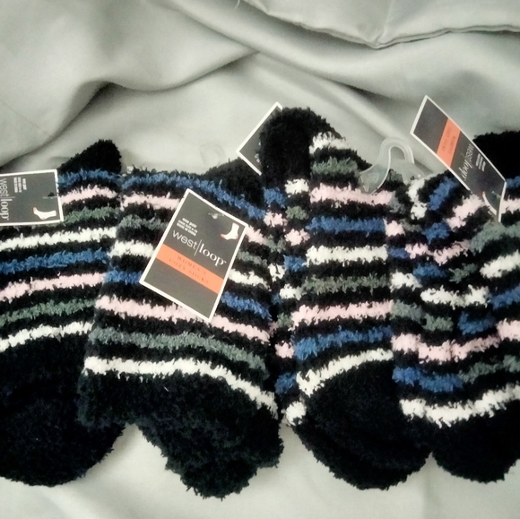 west loop | Accessories | 5 Pairs Of West Loop Fuzzy Liner Socks | Poshmark